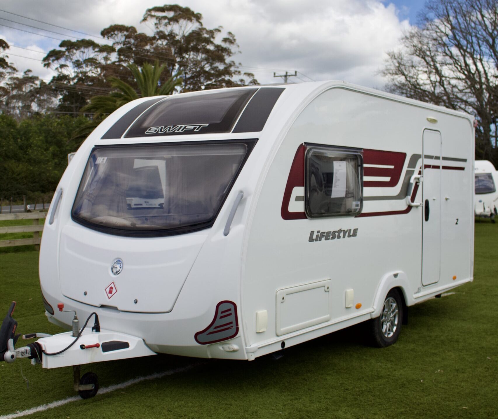 2015 SWIFT LIFESTYLE 2 2 BERTH - North Auckland Caravans & Riverhead ...